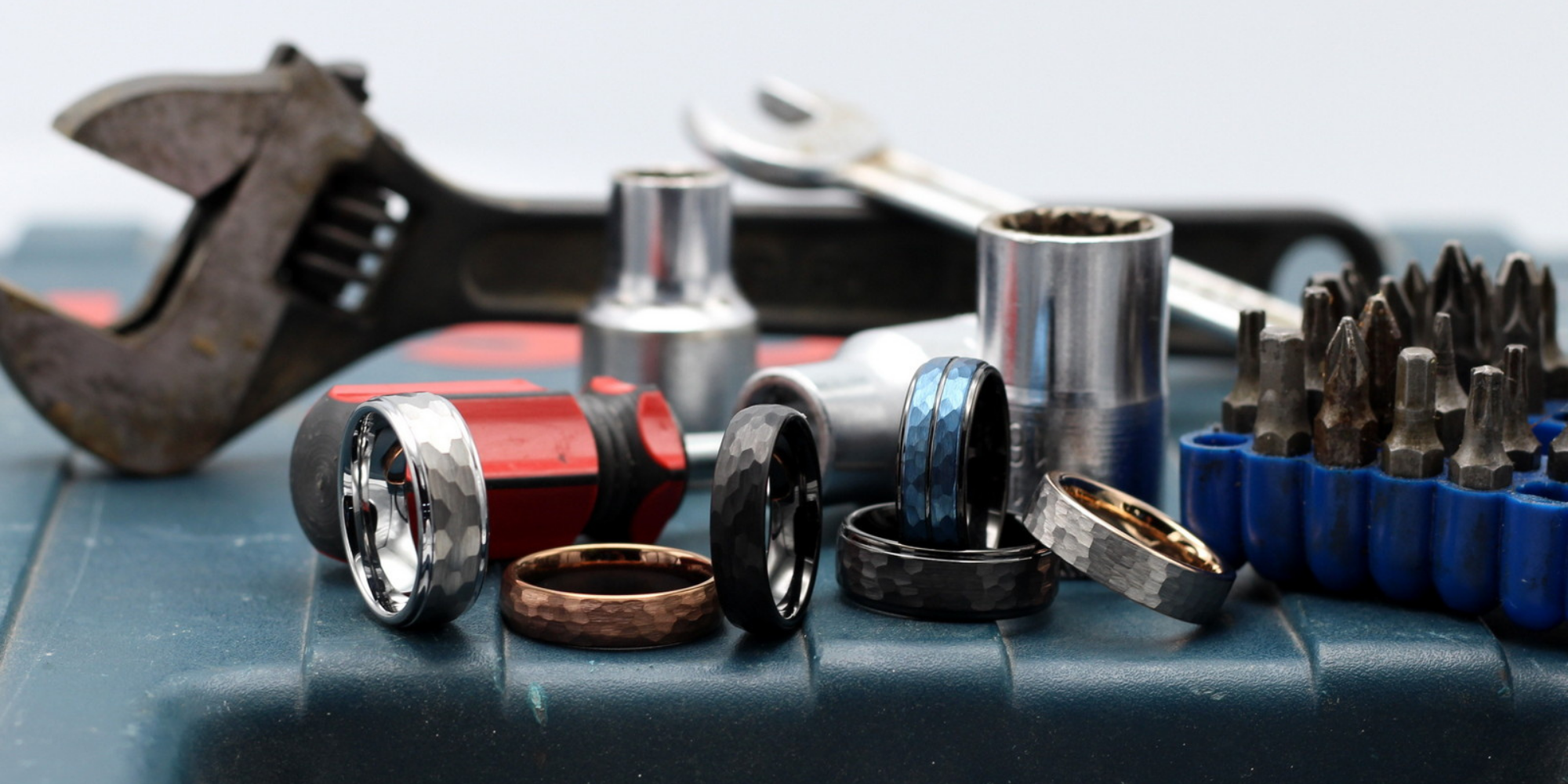 HAMMERED RINGS – Urban Rings SA